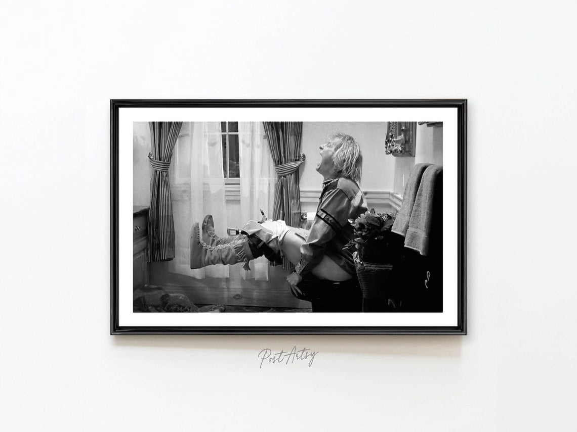 Amusing Movie Scene Poster Retro Restroom Bathroom Wall Art Unframed ...