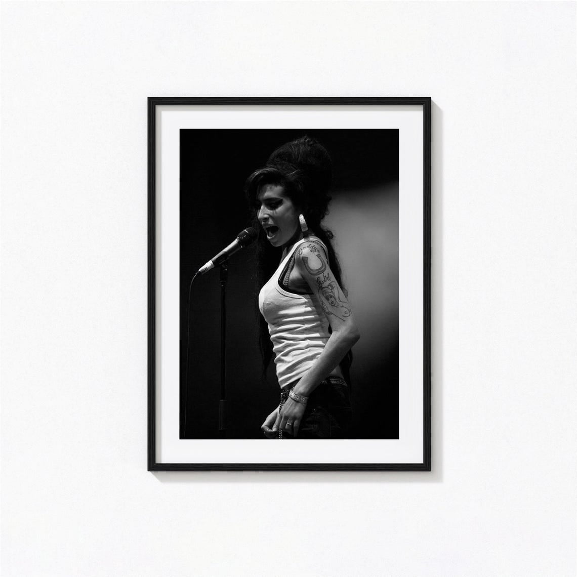 Amy Winehouse s, Amy Winehouse Black and White Wall Art, Album Cover ...
