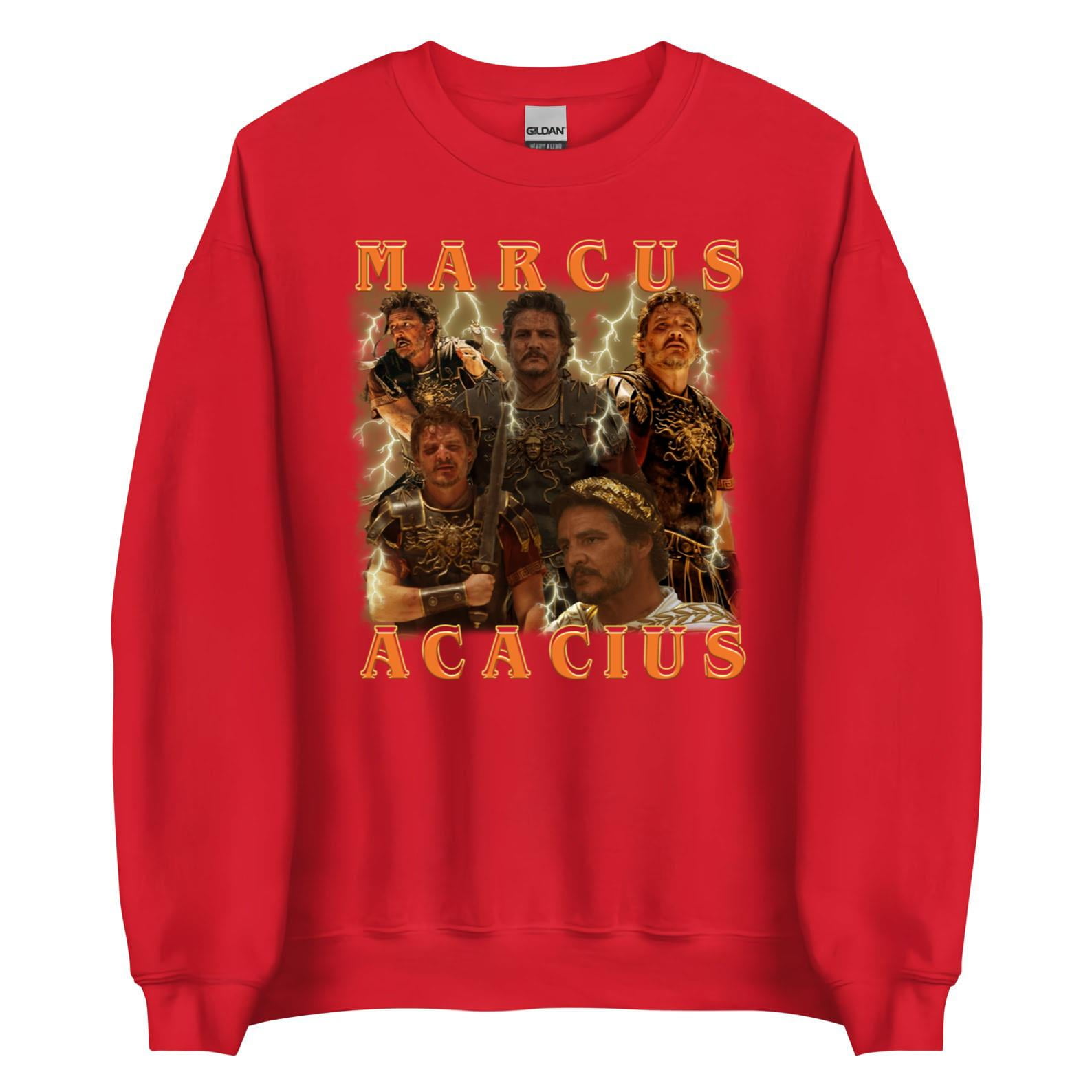 An indispensable item in your wardrobe, Pedro Pascal as Marcus Acacius ...
