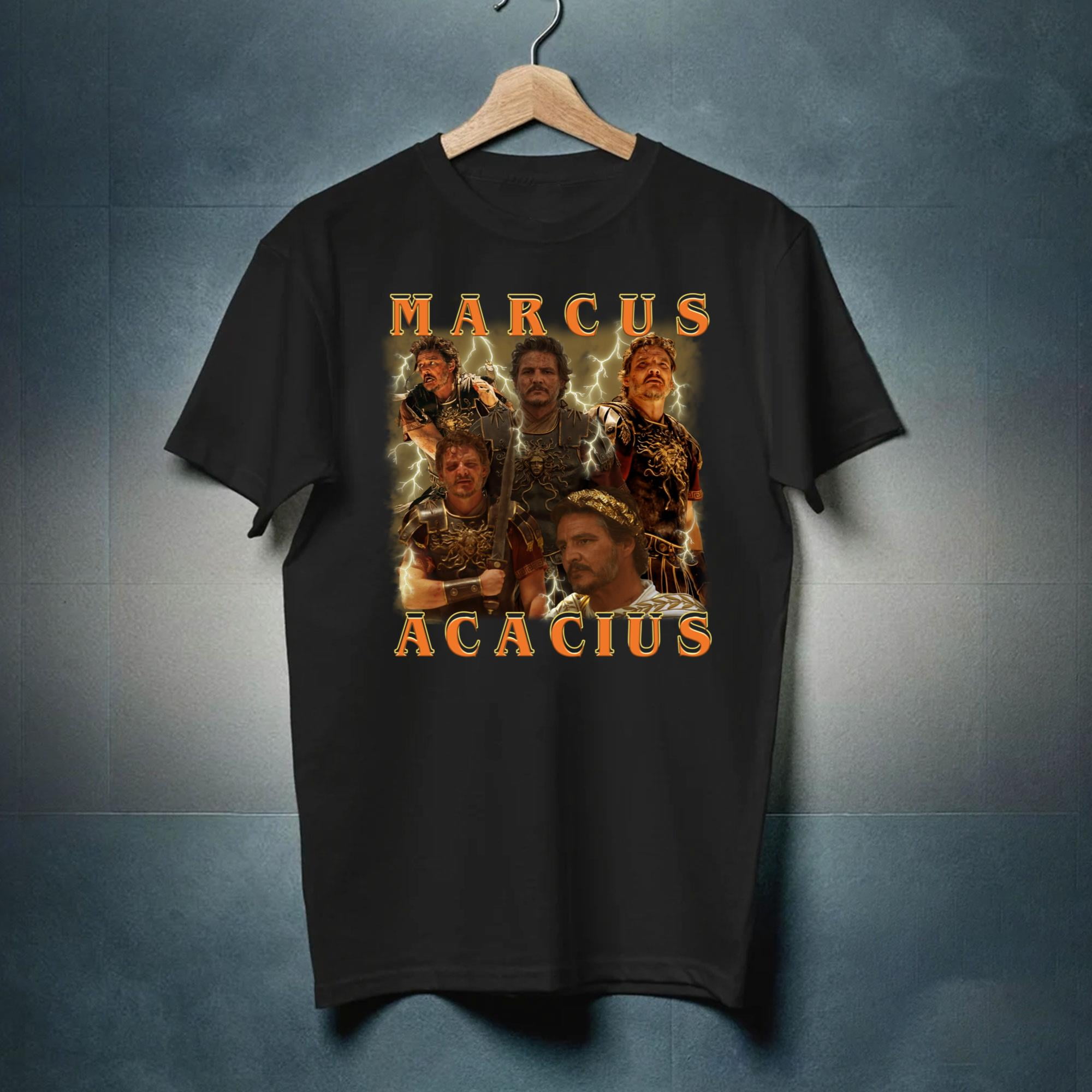 An indispensable item in your wardrobe, Pedro Pascal as Marcus Acacius ...