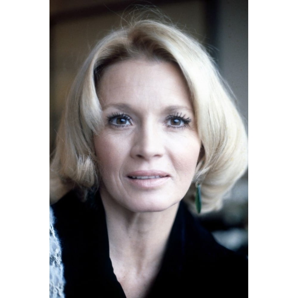 Angie Dickinson, undated. Photo: Oscar Abolafia (ANGIEDICKENSON1 ...