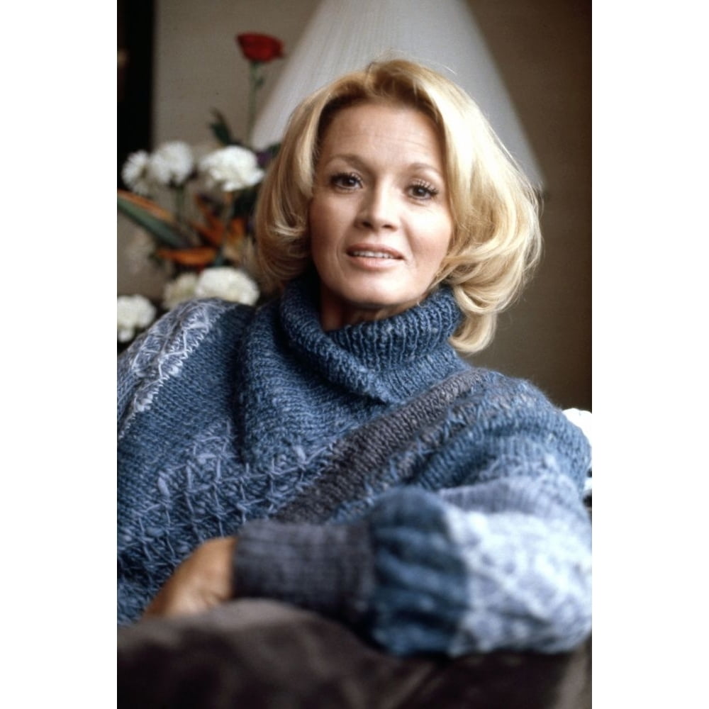 Angie Dickinson, undated. Photo: Oscar Abolafia (ANGIEDICKENSON6 ...