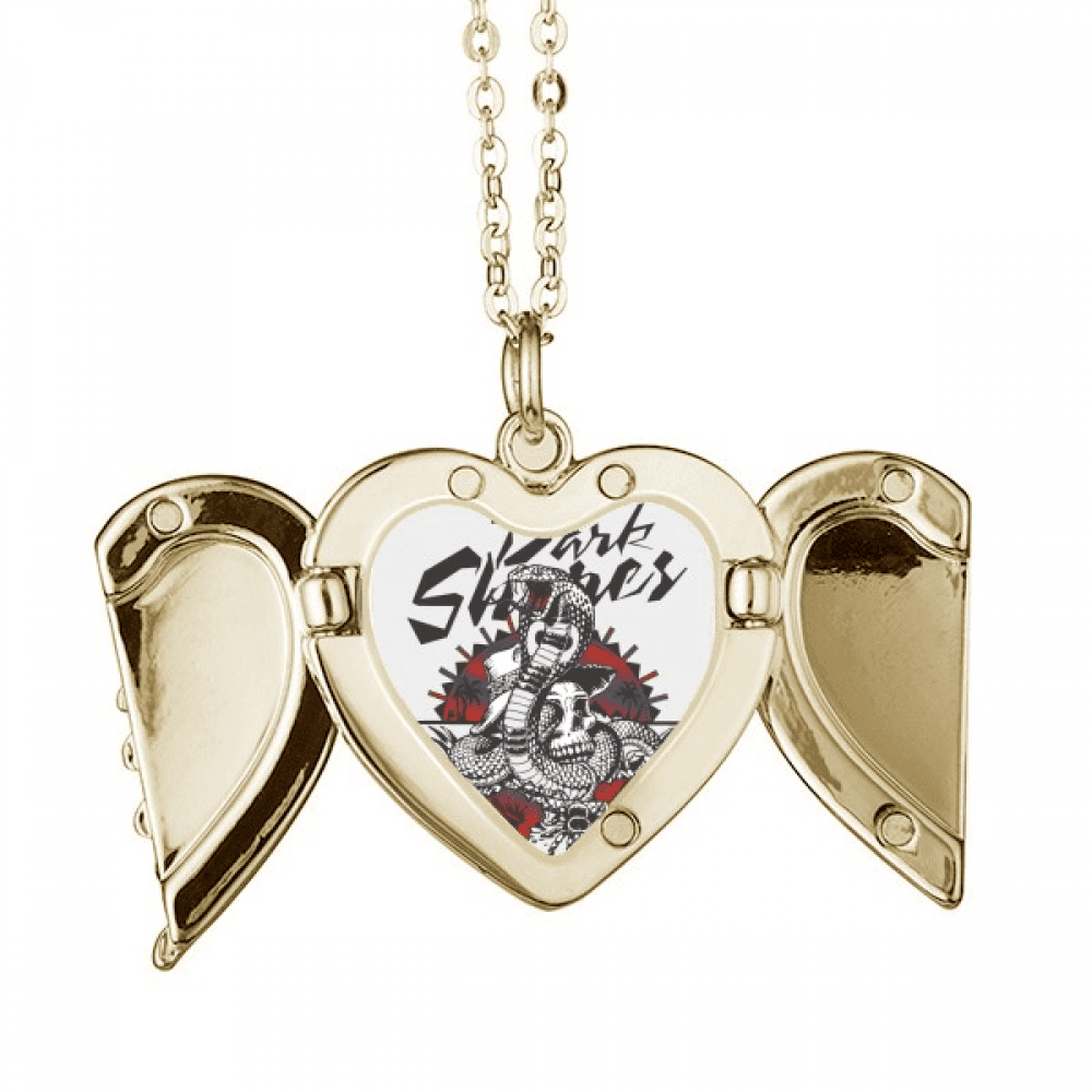 Animal Cobras Creature Combination Pattern Folded Wings Peach Heart ...