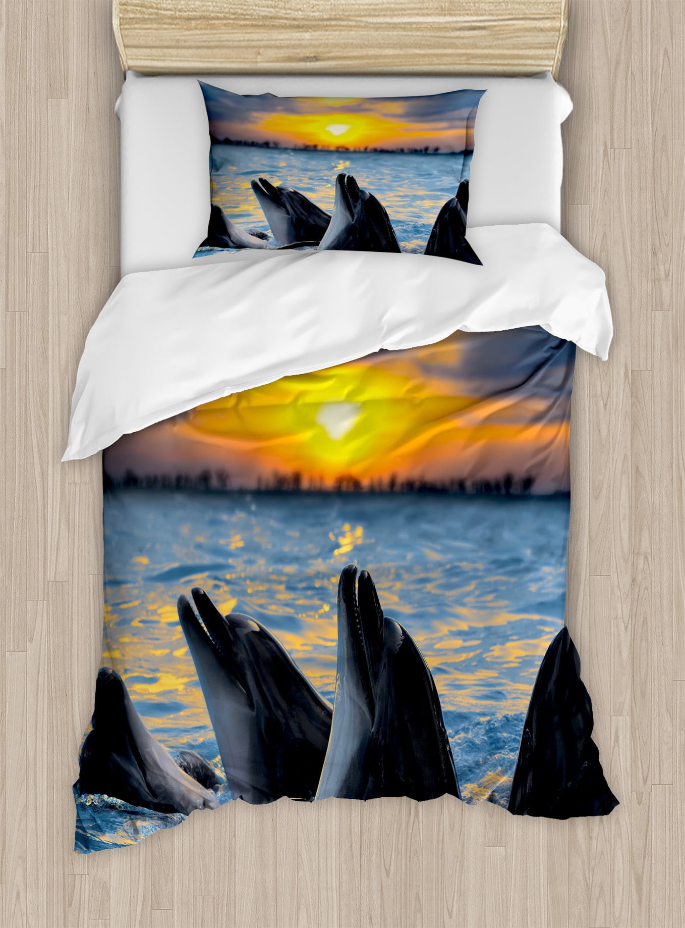 Animal Duvet Cover Set, Photo of the Bottle Nosed Dolphins in Sunset ...