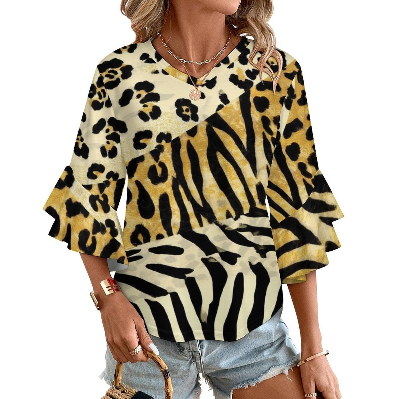 Animal Print Pattern Seamless Women's V-Neck Blouse With 3/4 Ruffled ...