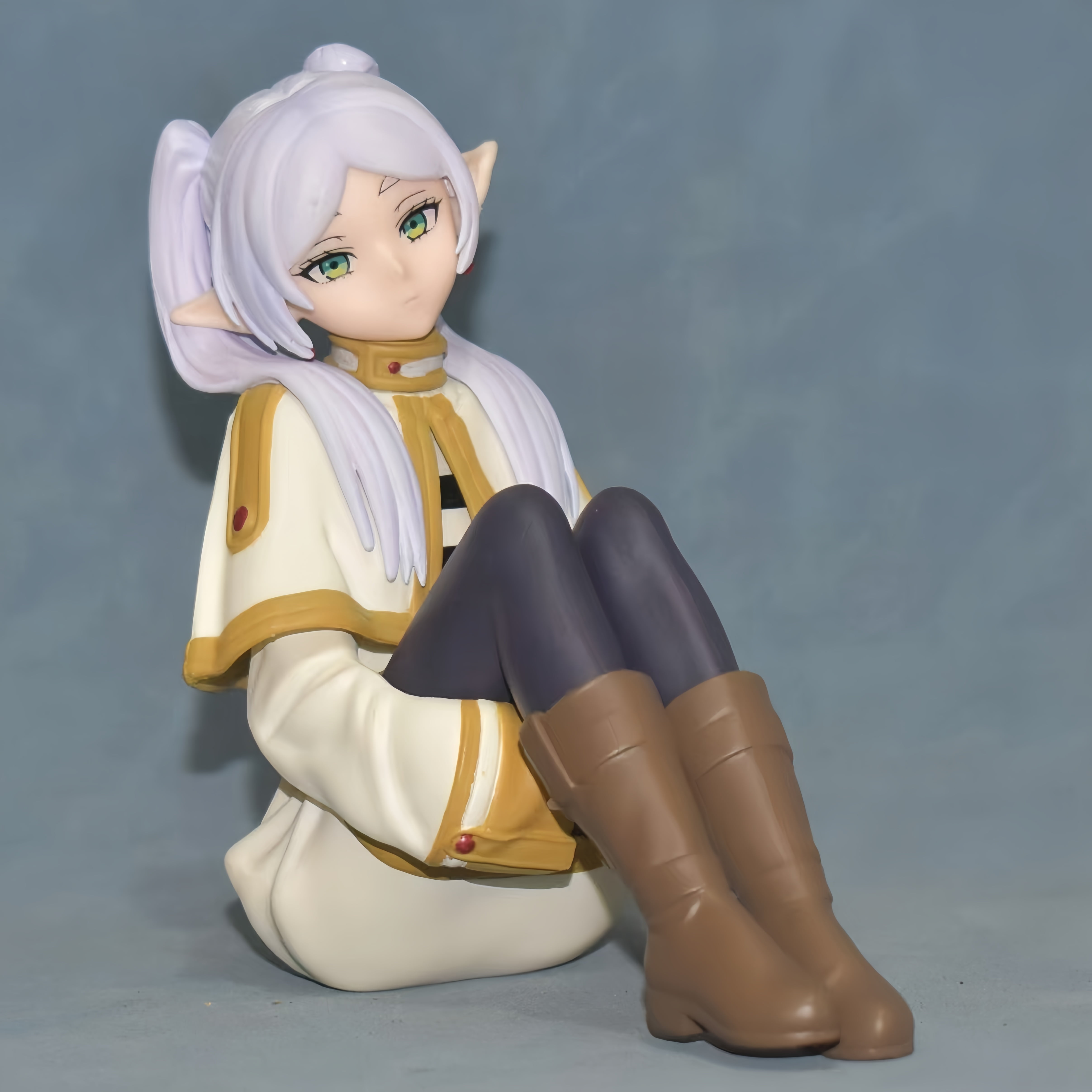 Anime Figures Frieren Seated Statue Character Model Collectible ...