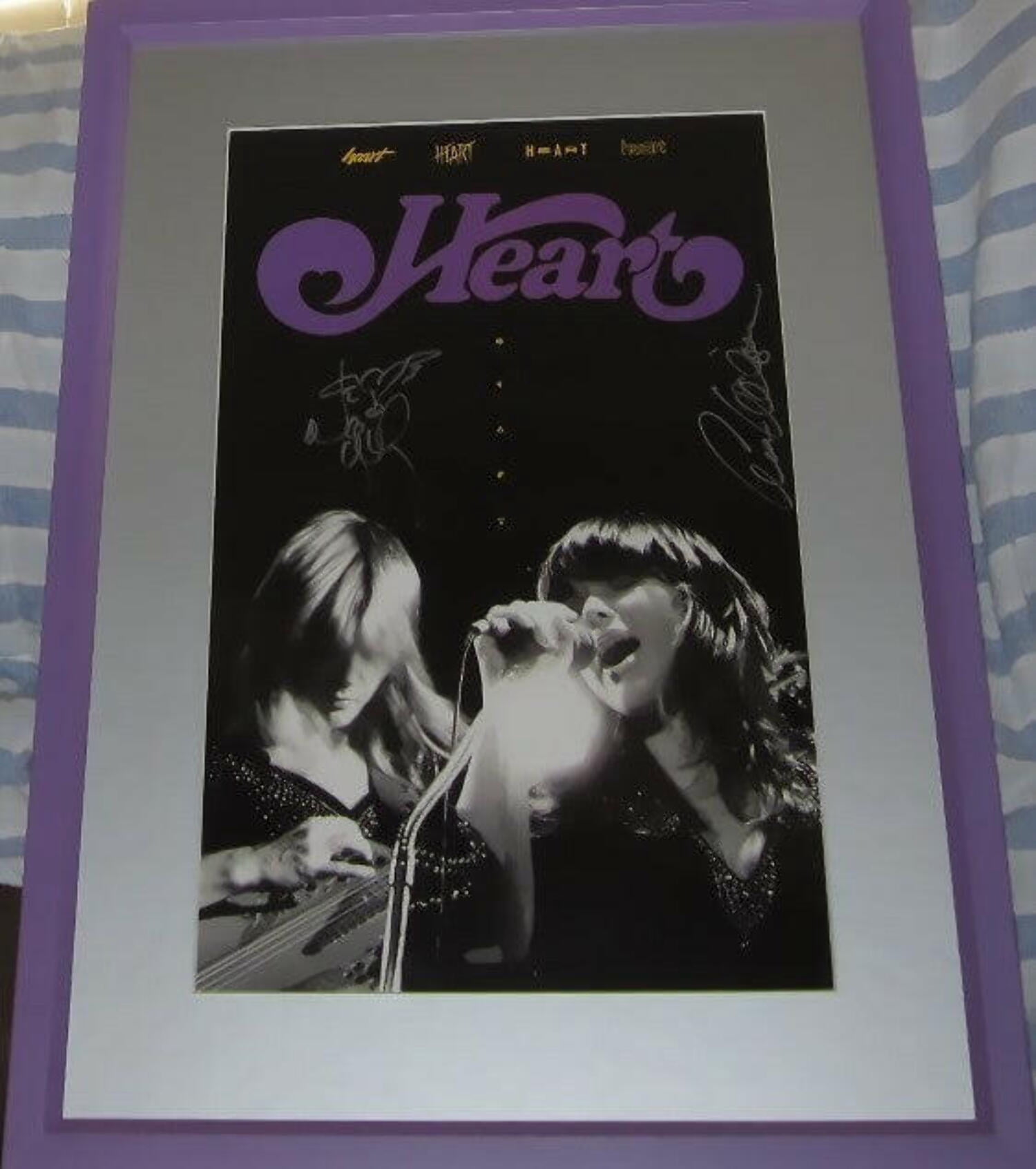 Ann Wilson and Nancy Wilson autographed HEART 11x17 poster framed JSA ...