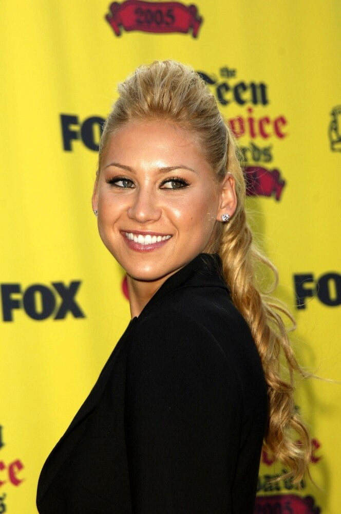 Anna Kournikova At Arrivals For The 2005 Teen Choice Awards, The Gibson ...