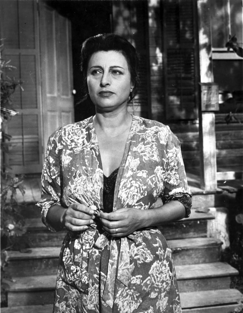 Anna Magnani wearing a Floral Wraparound Dress Photo Print (8 x 10 ...