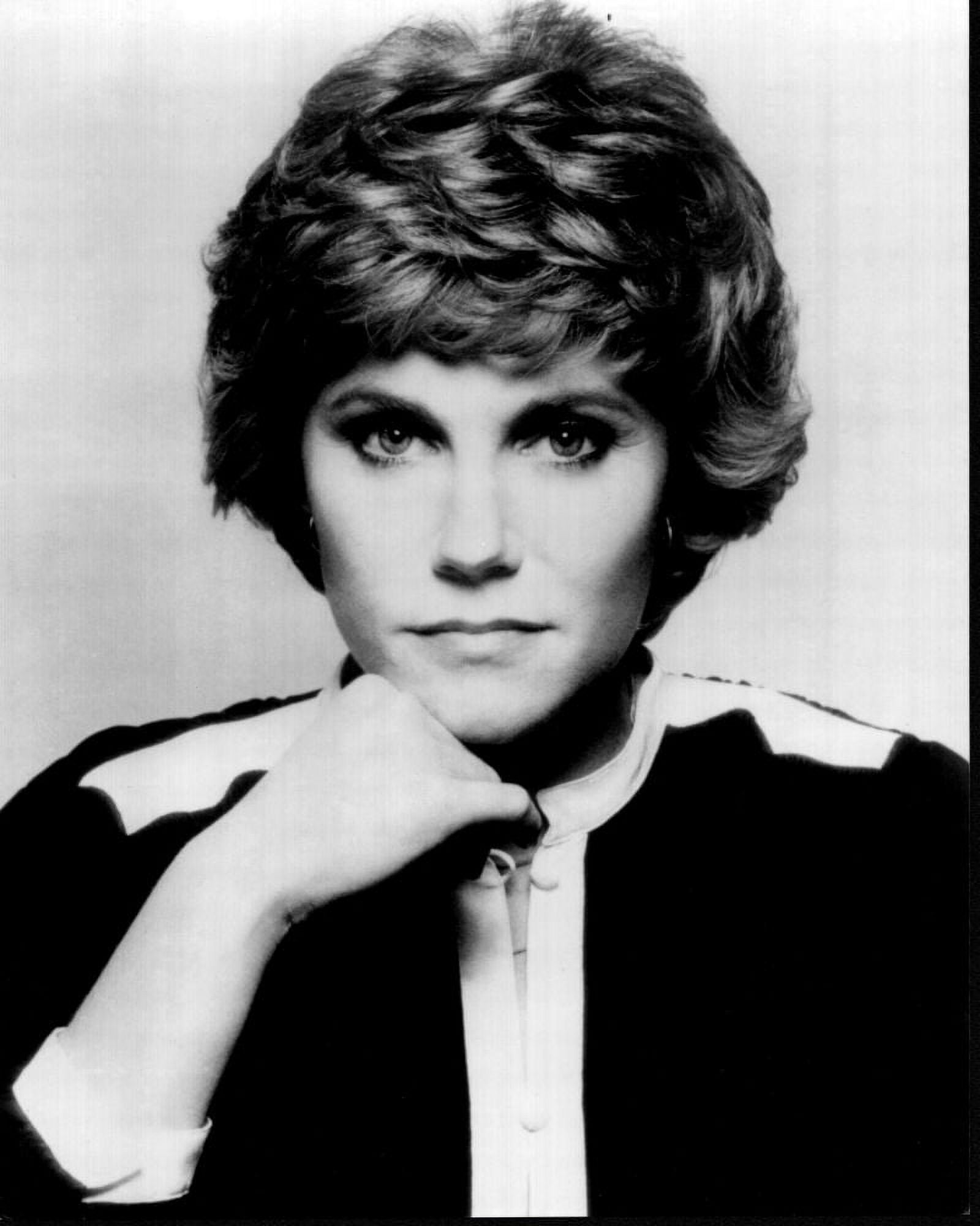 Anne Murray With Head On Hand Black And White Photo Print (8 x 10 ...