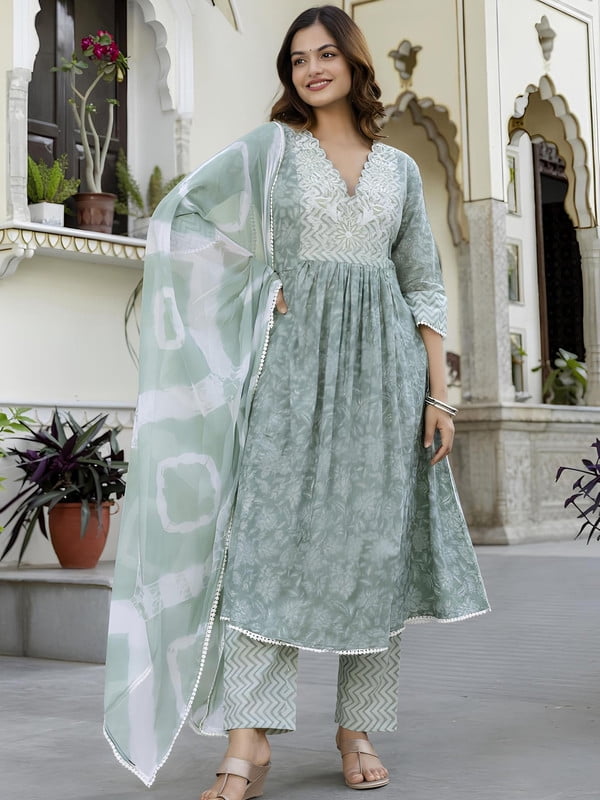 Anouk Women Floral Embroidered Cotton Kurta with Trousers & With ...