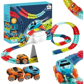 Disney Pixar Cars Lightning McQueen Race Track Playset: Ultimate ...
