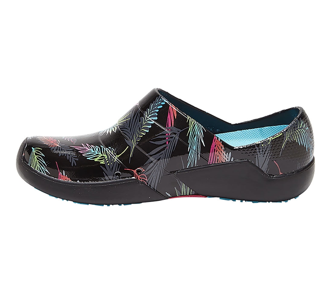 Anywear Journey Nurse Shoes Injected Molded EVA Slip-On Garden Shoes ...