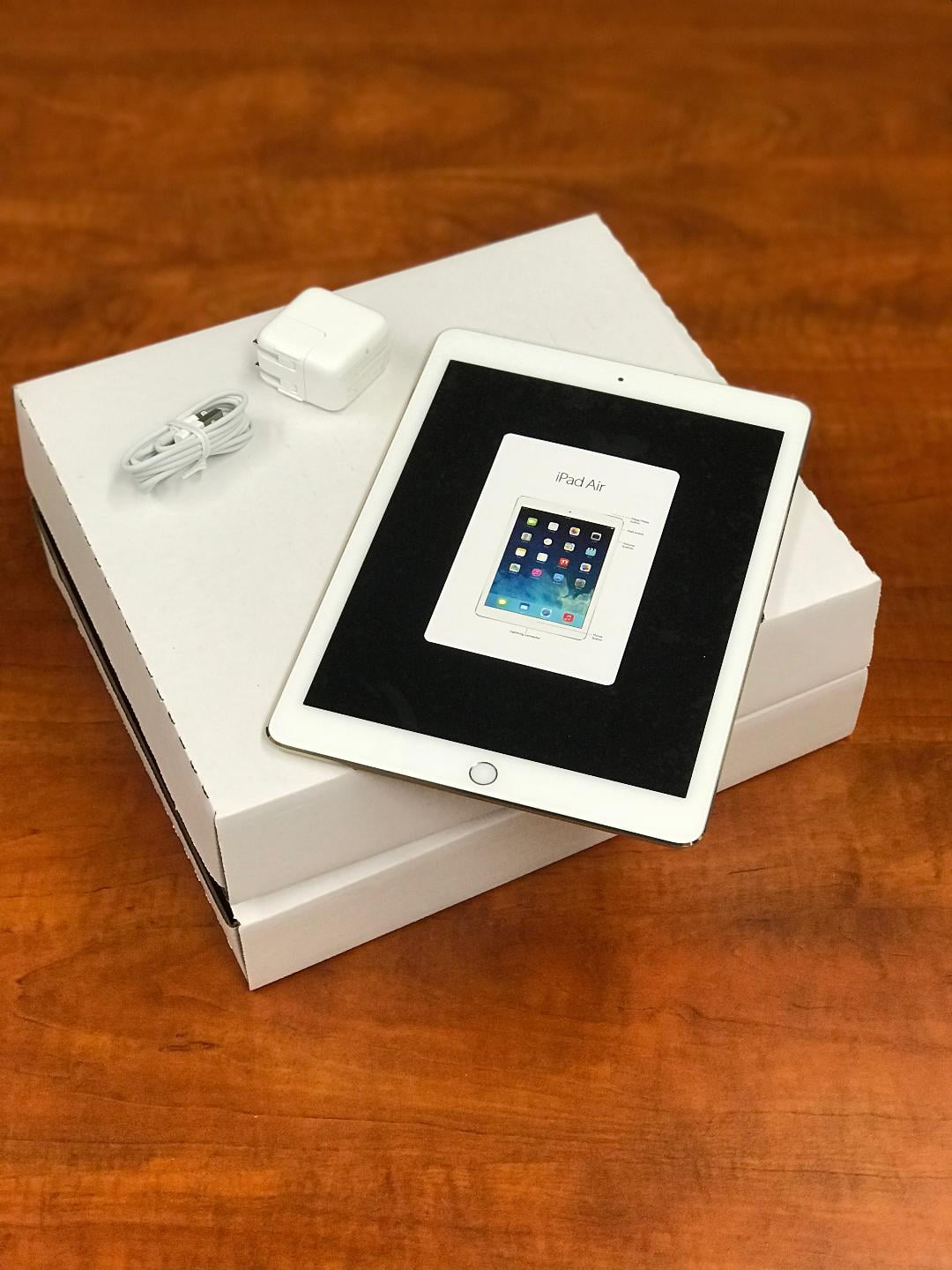 Restored Apple iPad Air 16GB Wi-Fi (Refurbished) - Walmart.com