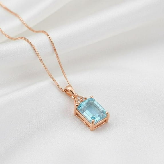 Aquamarine Round Necklace, March Birthstone Necklace, Solid Gold and ...