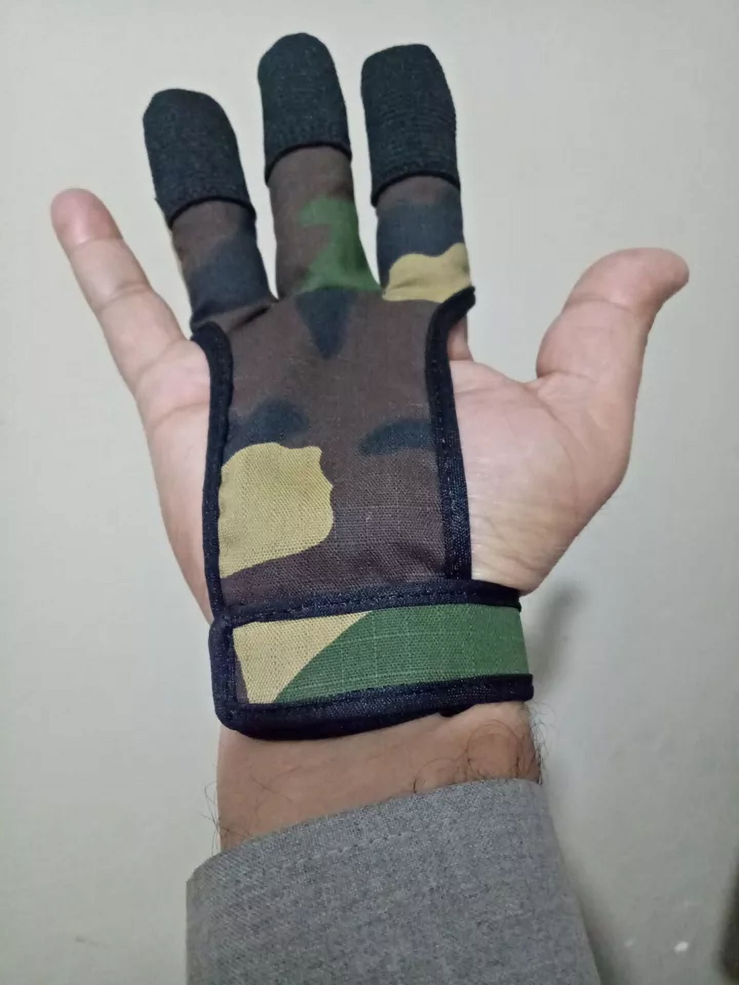 Archers Mesh Shooting 3 Finger Glove, Lightweight, Breathable Archery ...