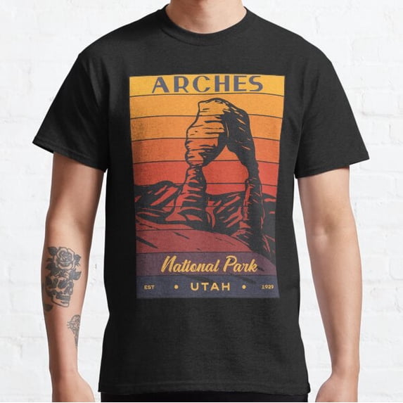 Arches National Park Retro Sunset Classic T-shirt - Walmart.com