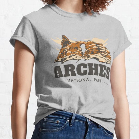 Arches National Park Utah National Park Arches Gear Classic T-shirt ...