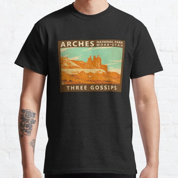 Arches National Park Utah Three Gossips Vintage Classic T-shirt ...