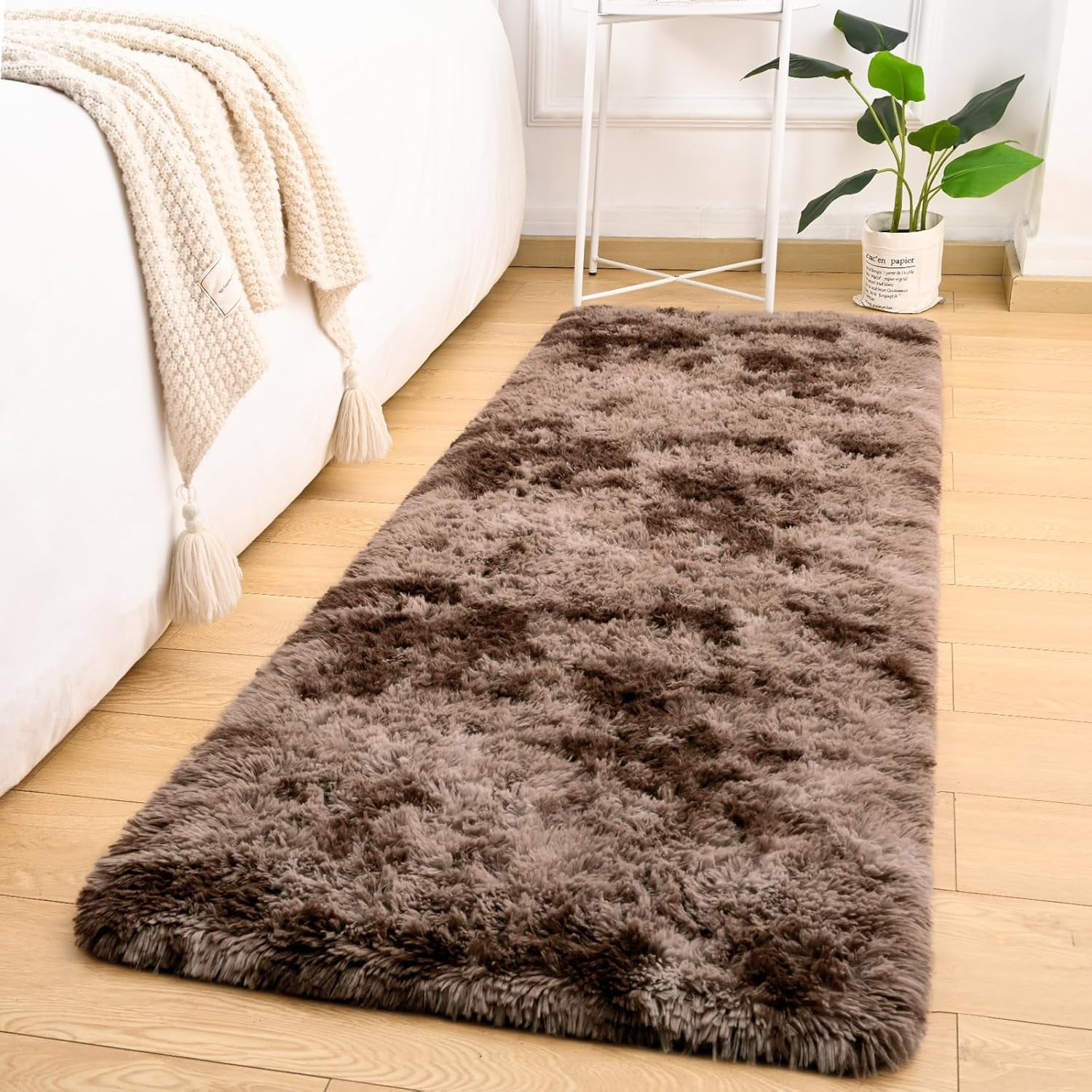 Area Rug for Bedroom, 2x6 Feet Runner Rug Plush Fluffy Rug for Living ...