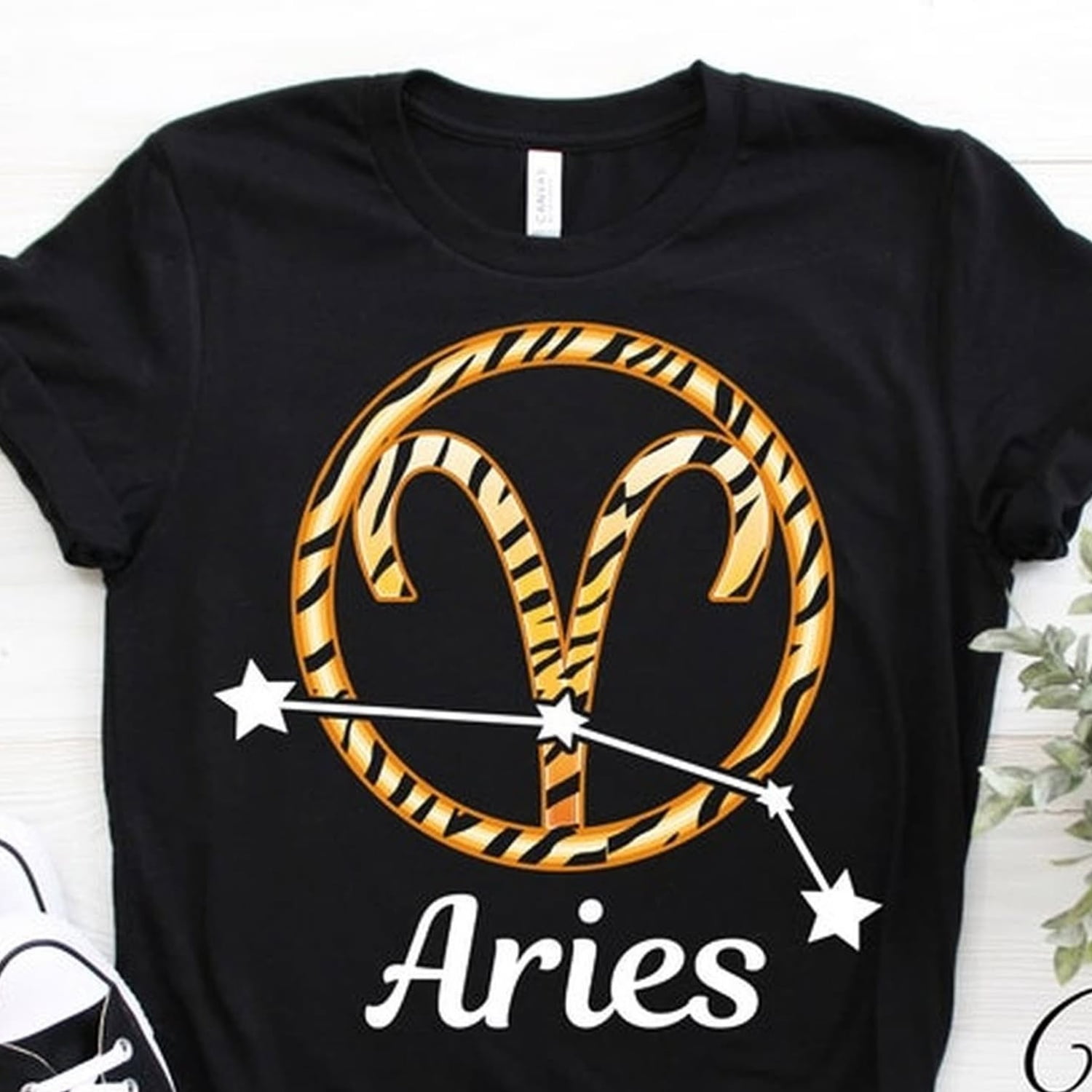 Arieoroscope Zodiac AstrologiC1Al Sign T-S1Hirt, B1Orn on March 21 ...