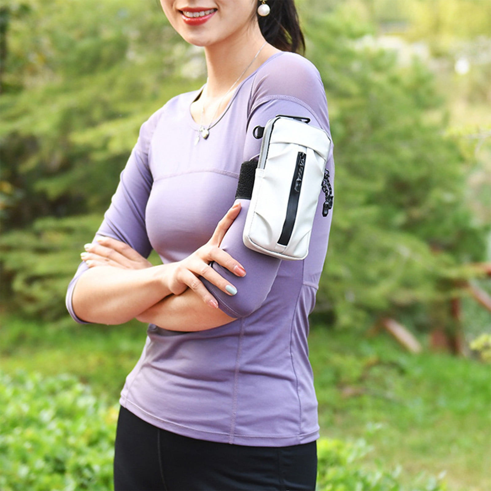 Arm Bag for Running - Lightweight Waterproof Armband with Adjustable ...