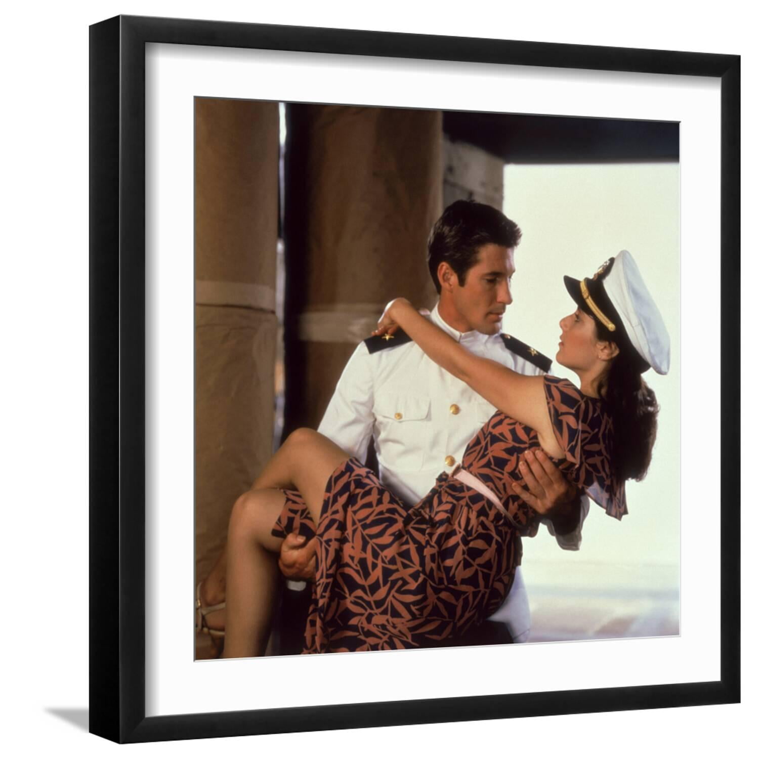 Art.com An Officer And A Gentleman, Richard Gere, Debra Winger, 1982 ...