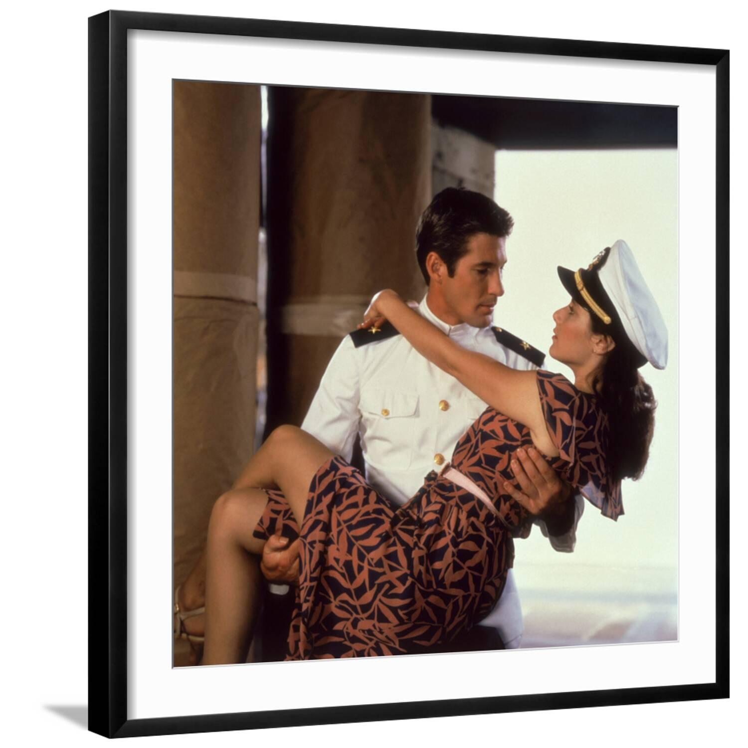 Art.com An Officer And A Gentleman, Richard Gere, Debra Winger, 1982 ...