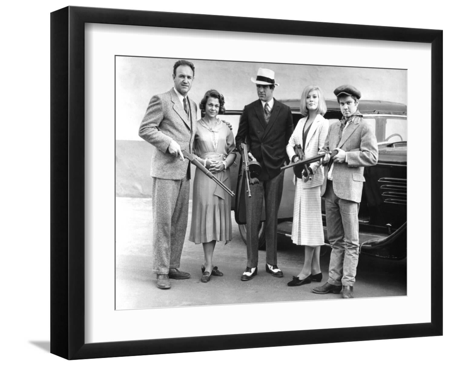 Art.com BONNIE AND CLYDE, 1967 directed by ARTHUR PENN Gene Hackman ...