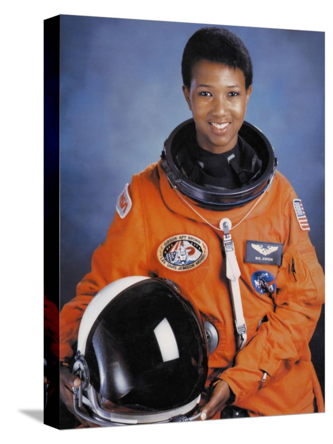 Art.com Dr Mae Jemison Was the First African-American Woman in Space ...