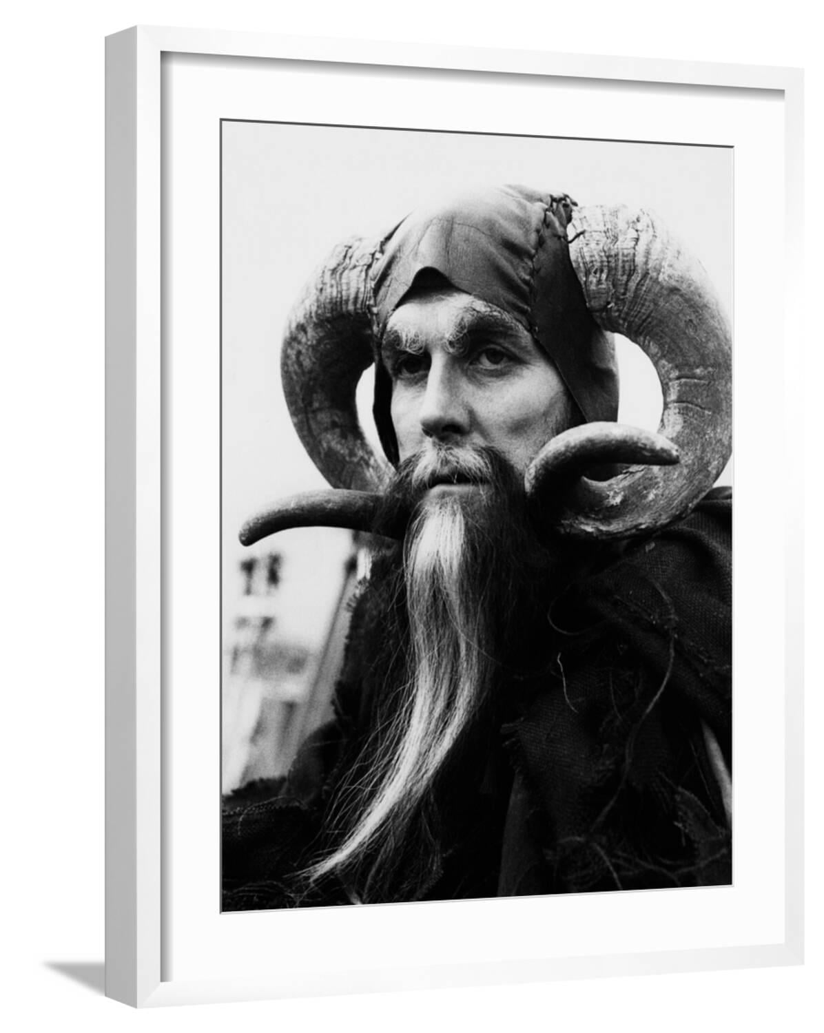 Art.com Monty Python and the Holy Grail, John Cleese, 1975 Photo, White ...