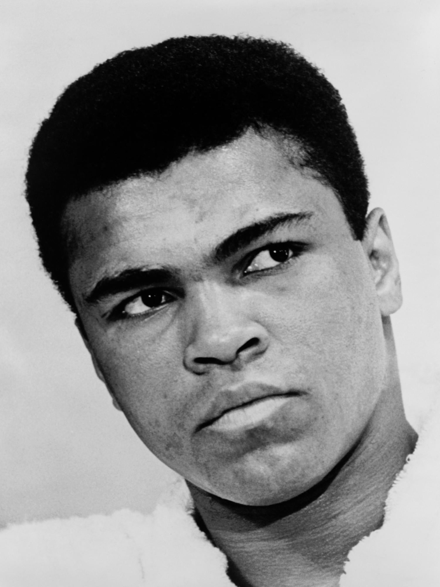 Art.com Muhammad Ali in 1967, the Year He Refused Induction into the U ...