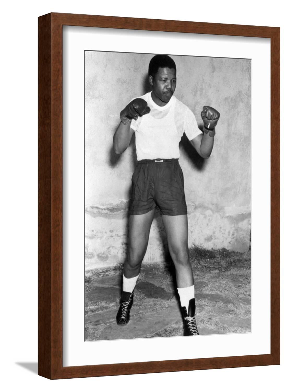 Art.com Nelson Mandela Photo, Brown Frame Wall Art, 17" x 23" - Walmart.com