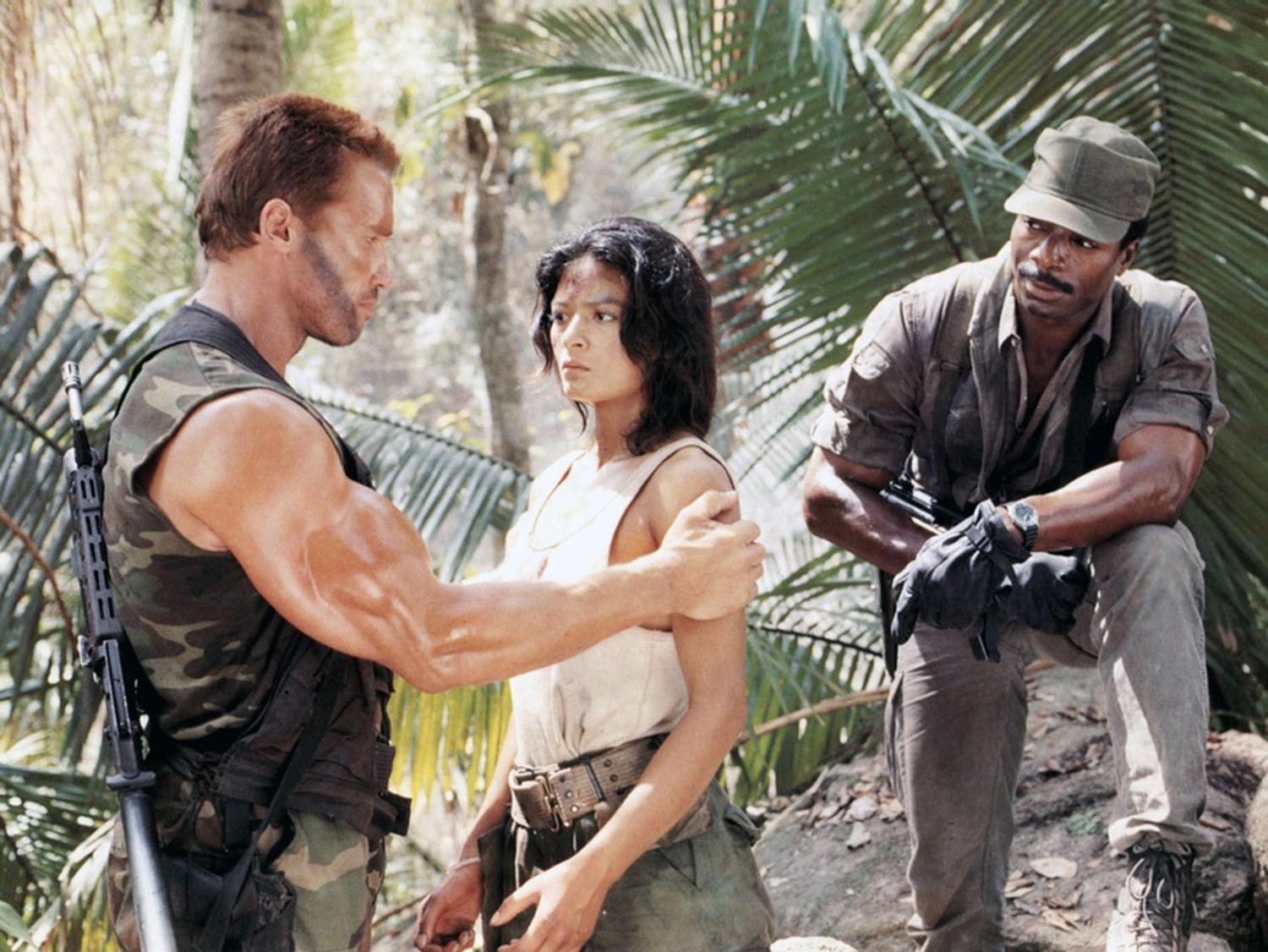 Art.com PREDATOR, 1987 directed by JOHN McTIERNAN Arnold Scharzenegger ...