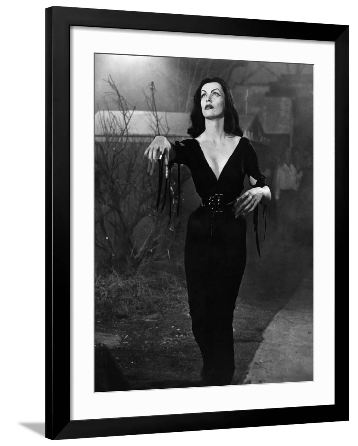 Art.com Plan 9 From Outer Space, Vampira, 1959 Photo, Black Frame Wall ...