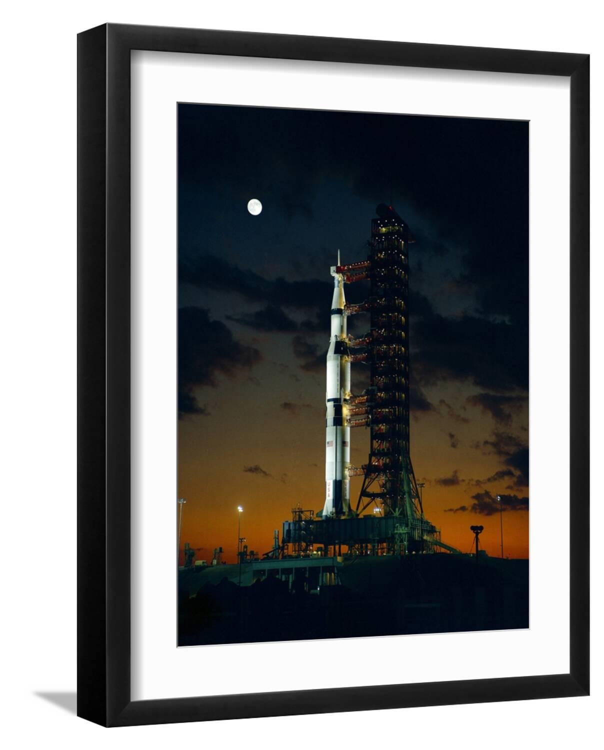 Art.com Test Flight of Giant Saturn V Rocket for Apollo 4 Mission at ...