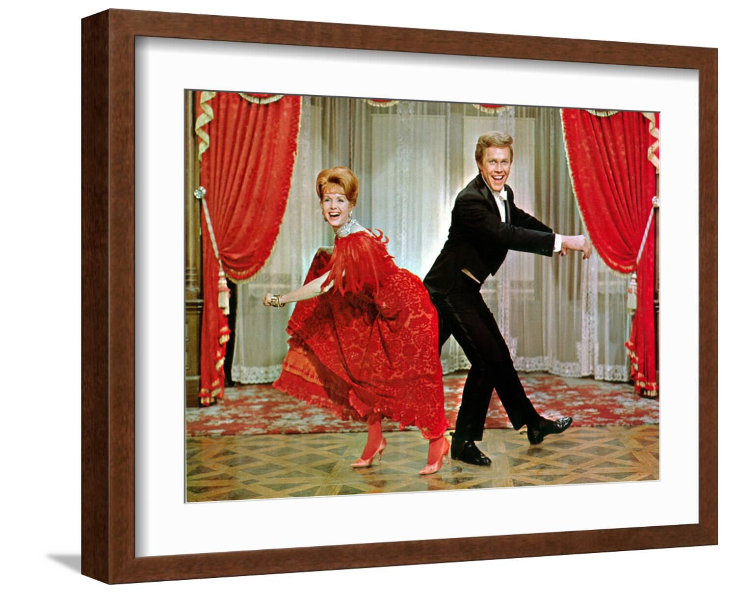 Art.com The Unsinkable Molly Brown, Debbie Reynolds, Harve Presnell ...