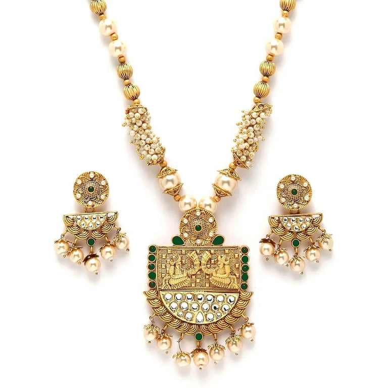 Pendant artificial jewellery store