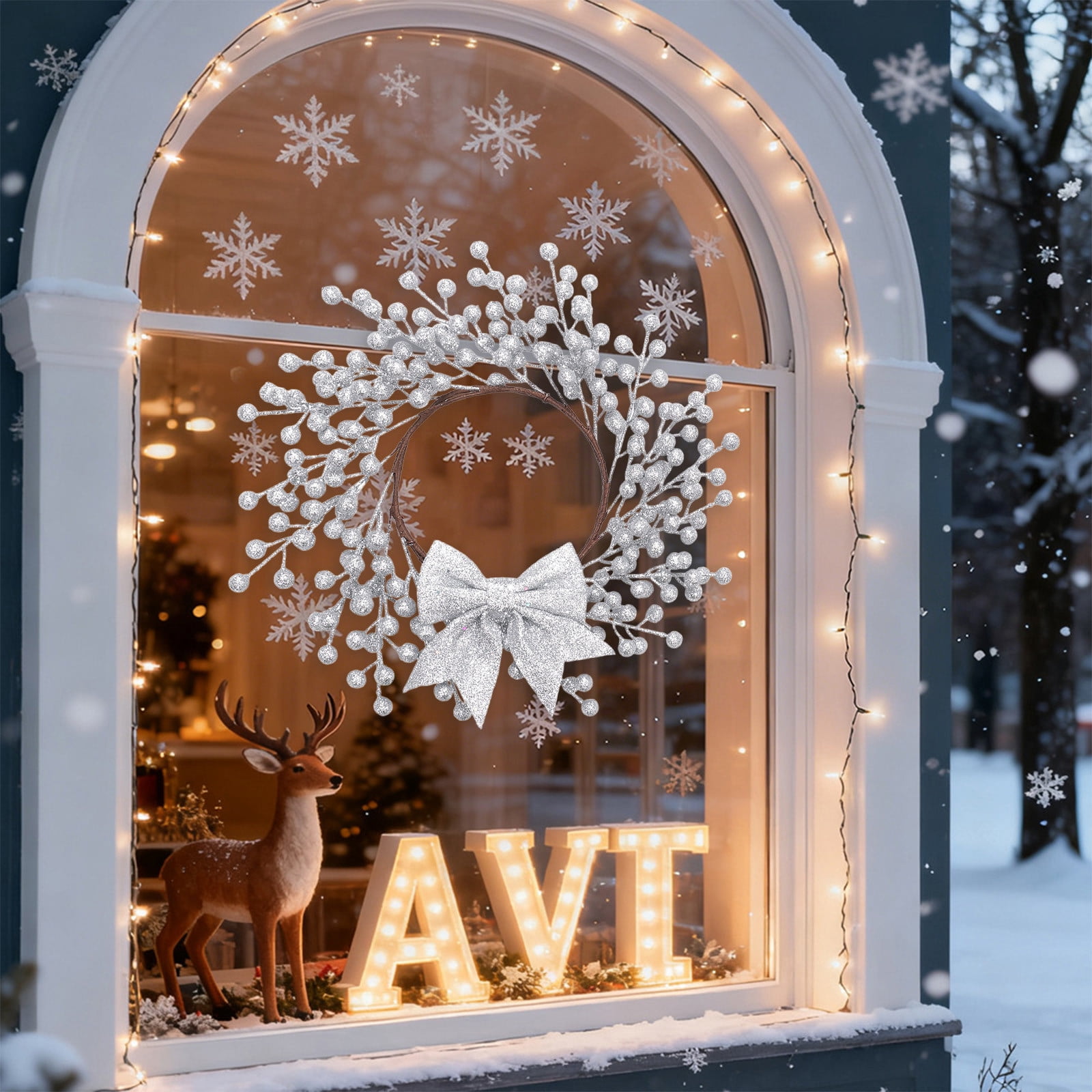 Artificial Red Berry Christmas Wreath, Holiday Door & Window Decor ...