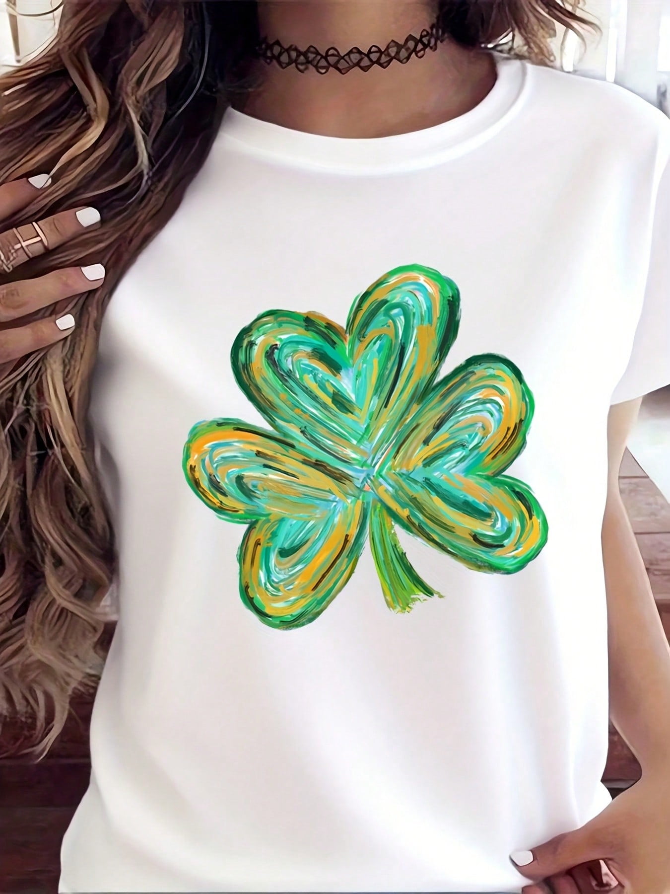 Artistic Shamrock Clover Women Holiday Casual Short Sleeve T-Shirt ...