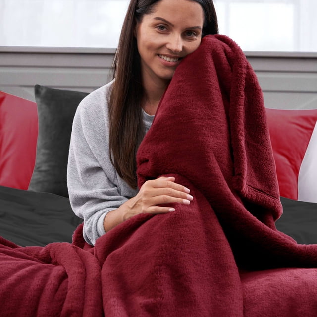 Ashford Home Ultra Fine Faux Fur Throw Blanket, 50 x 72 inches ...