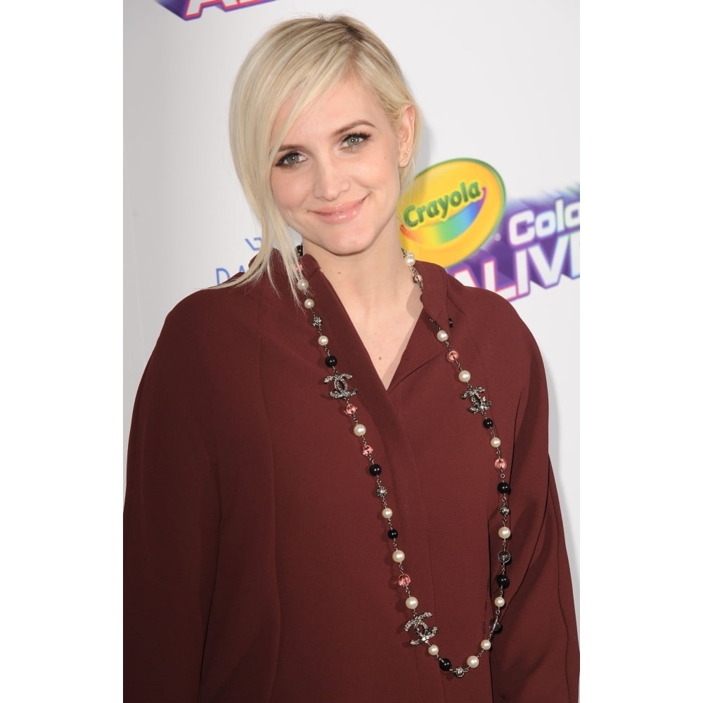 Ashlee Simpson At A Public Appearance For Ashlee Simpson Ross Joins ...
