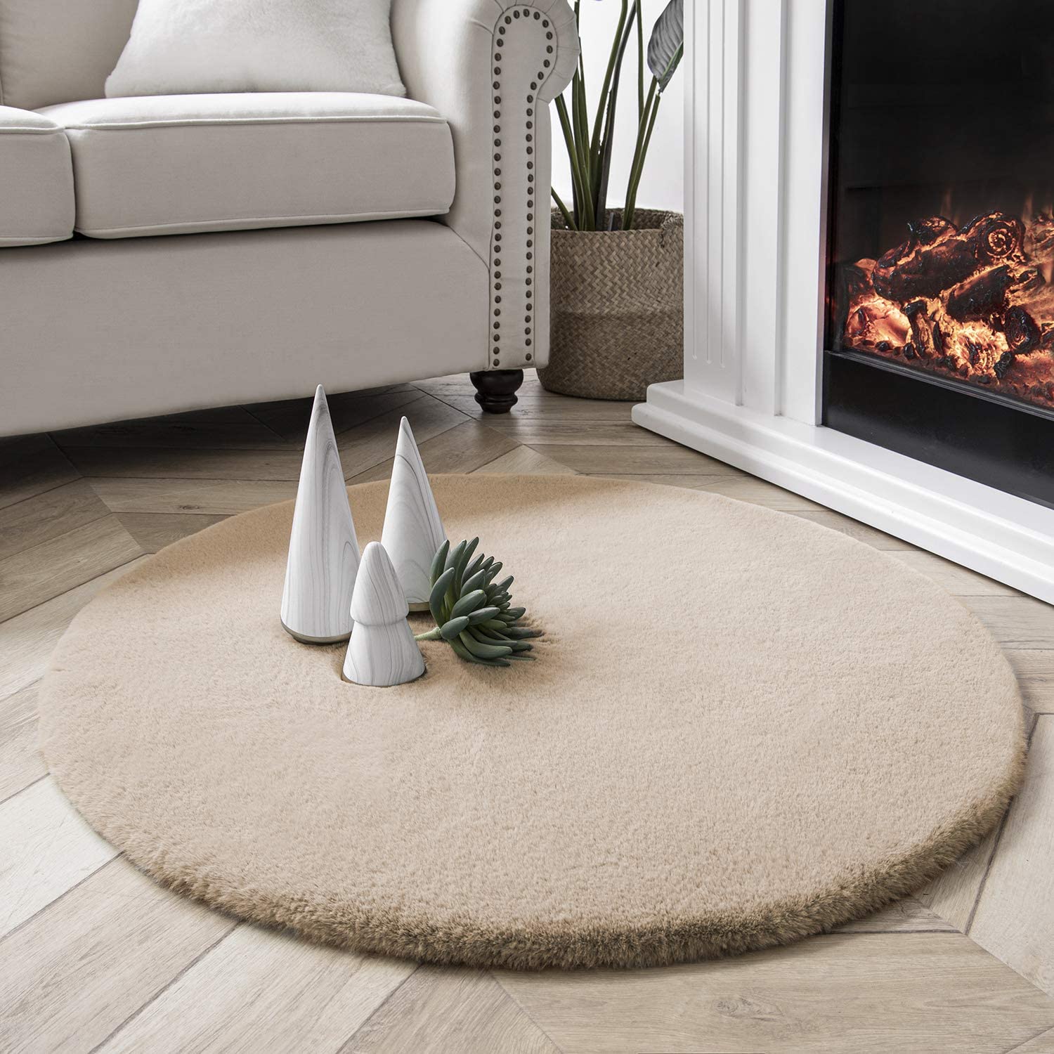 Ashler Faux Fur Rug, Ultra Soft Faux Rabbit Fur, Beige Area Rugs, 3 x 3 ...