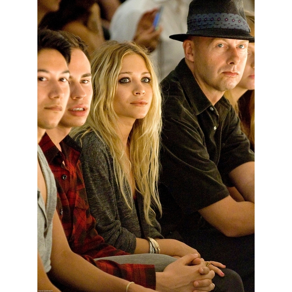 Ashley Olsen In Attendance For Warhol Factory Levi'S And Damien Hirst ...