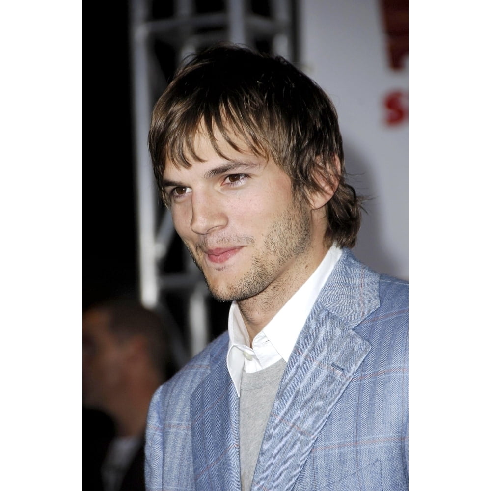Ashton Kutcher At Arrivals For Open Season Premiere Greek Theatre In ...