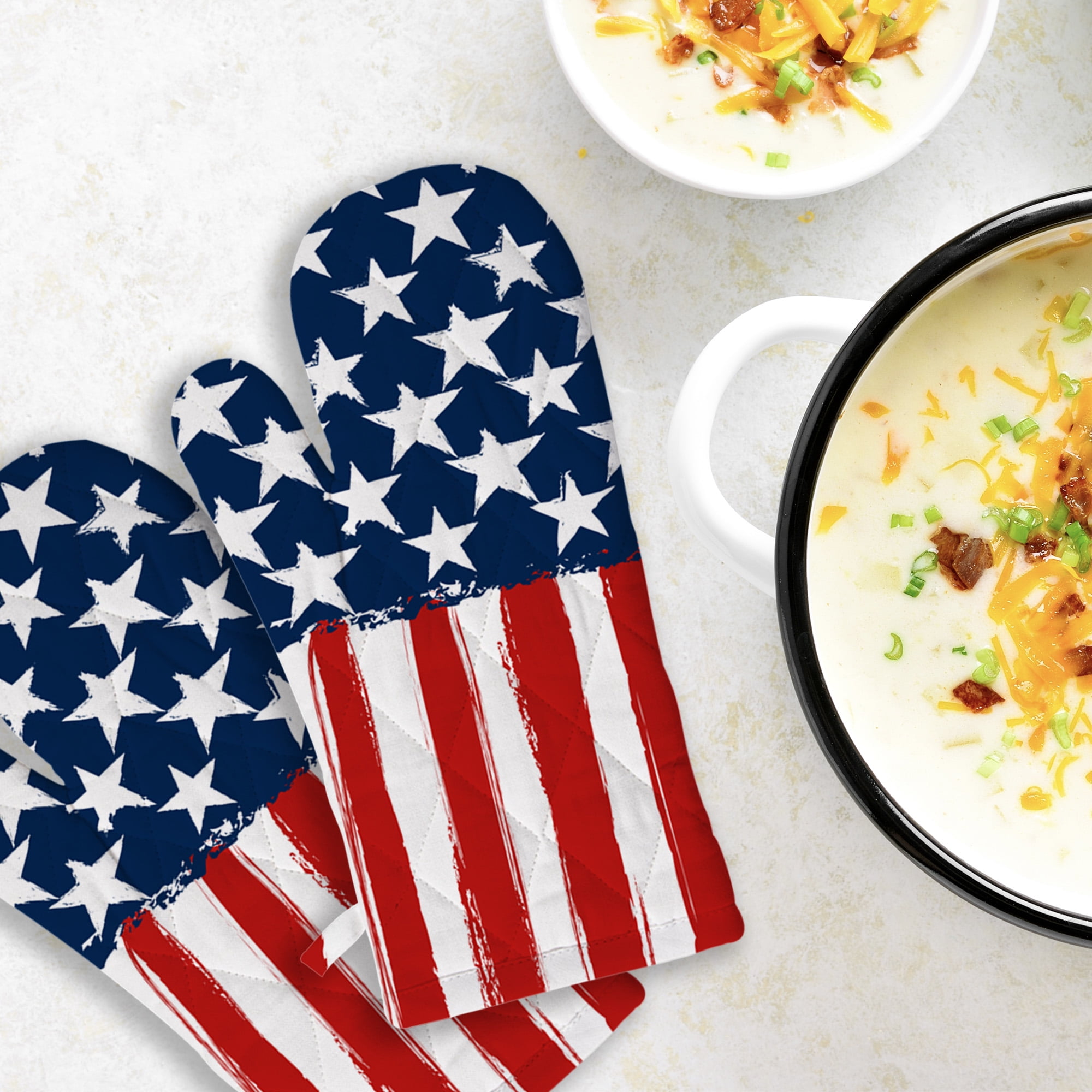 Ashton Set of Two Fade Resistant Brushed Stars & Stripes Oven Mitts ...