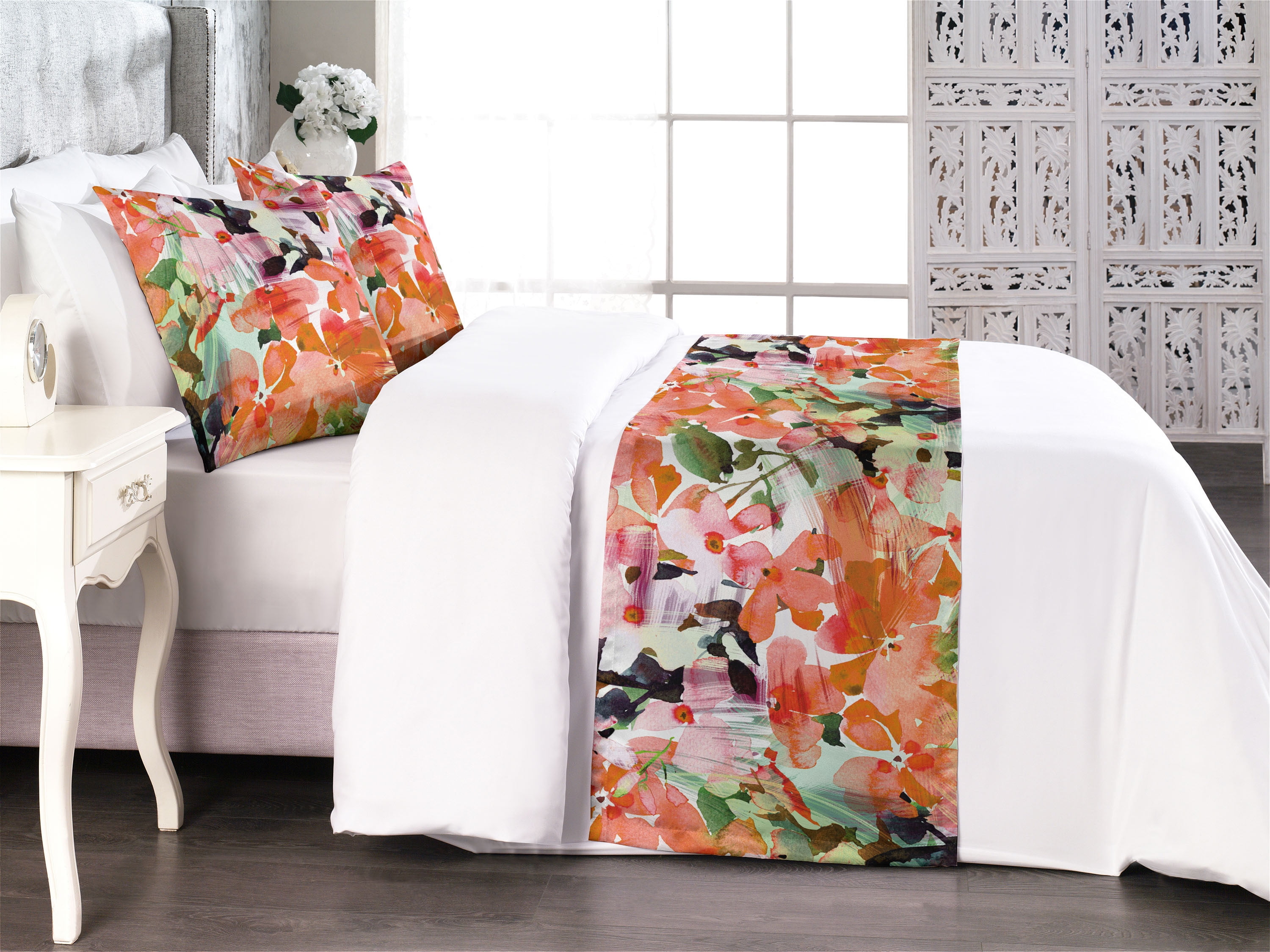 Asian Spring Bed Runner Set, Watercolor Cherry Blossom Pattern with ...