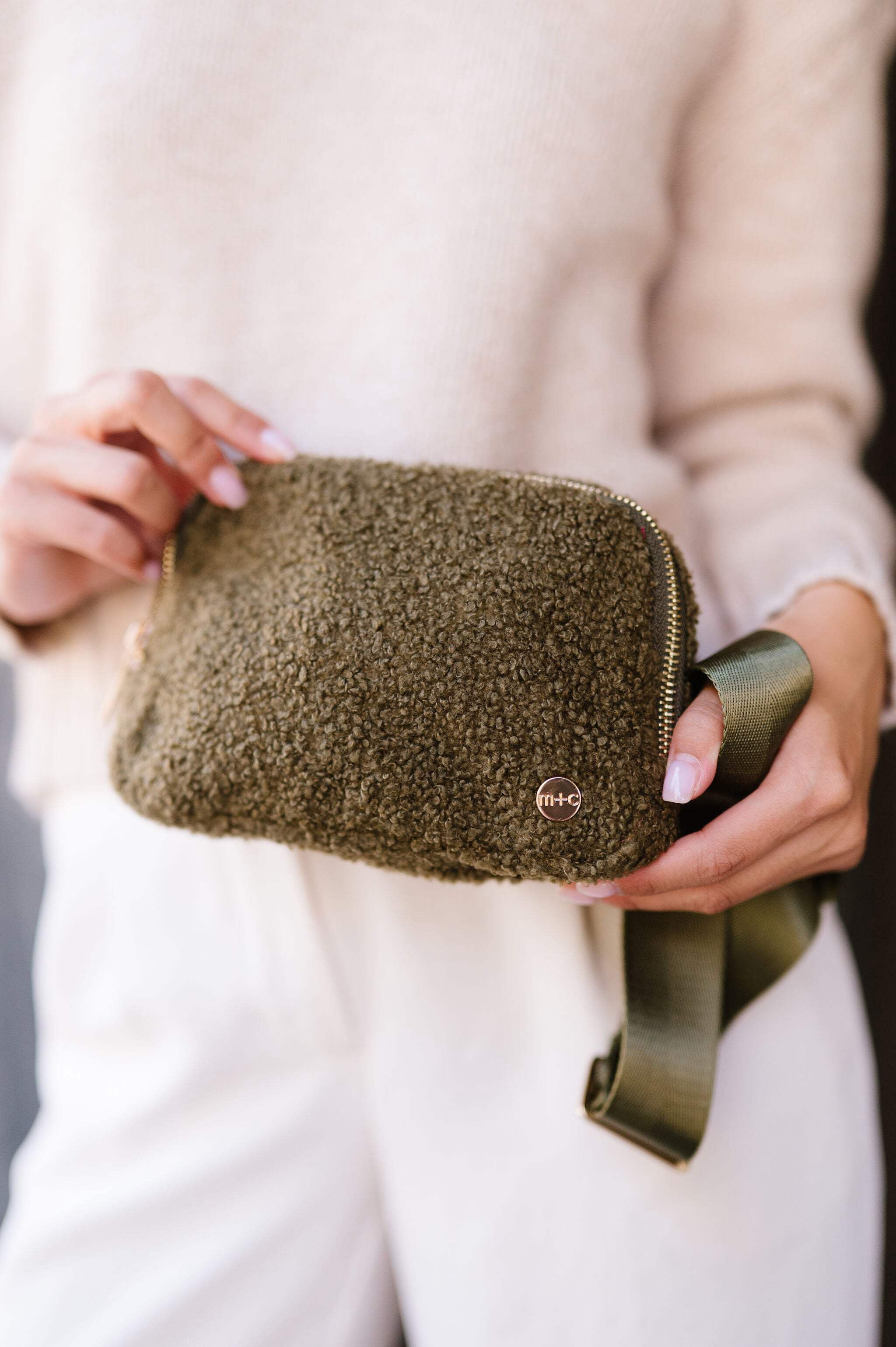 Aspen Sherpa Belt Bag - Walmart.com