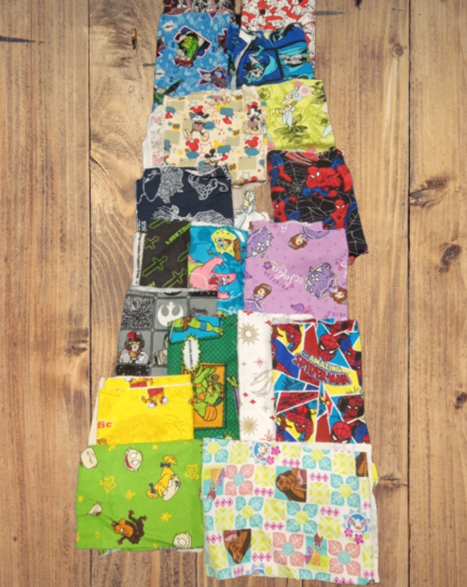 Assorted Character Flannel Fabric - 1 lb Scrap Bundle - Walmart.com