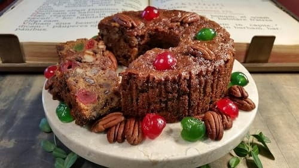 Assumption Abbey Fruit Cake in Traditional Tin, 2 lbs - Walmart.com